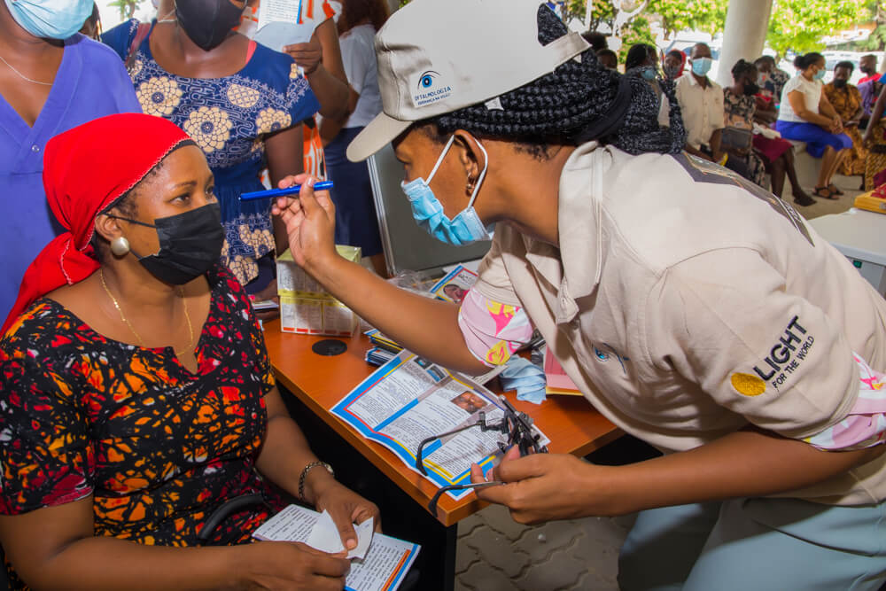 10 ways to make sure women and girls get the eye care they need - Light ...